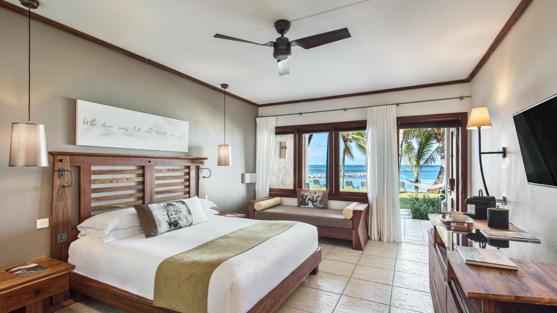 Deluxe Beachfront Room | Heritage Awali 5* Resort, Mauritius